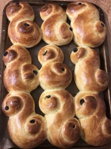 Lussebulle - the Swedish saffron bun • by Herbsnhealth